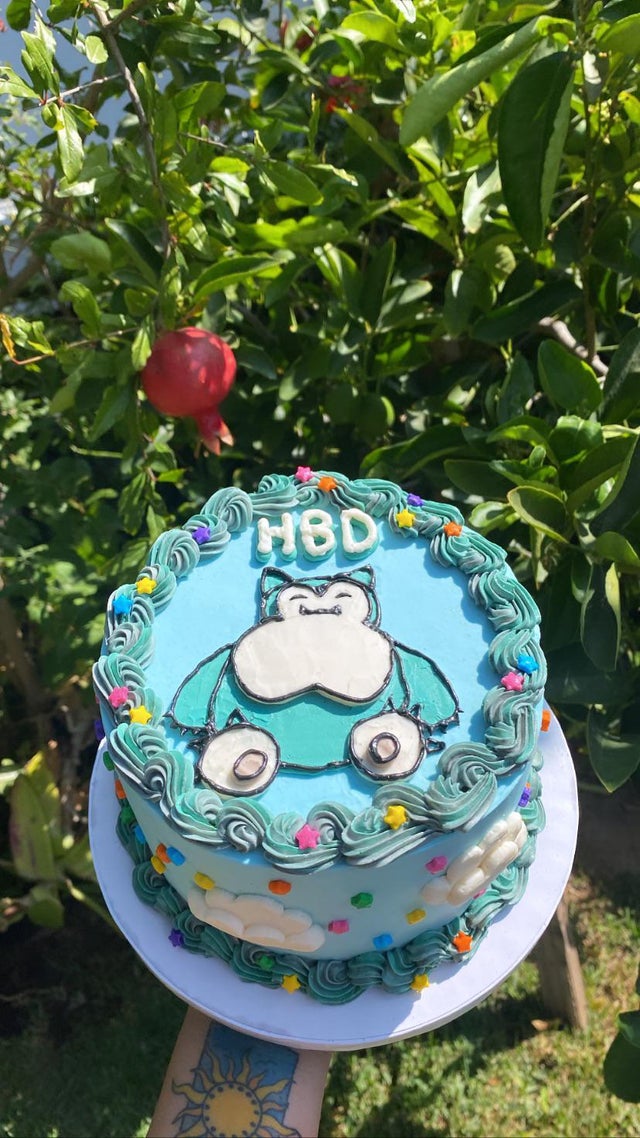 Custom Snorlax cake ☺️ yes vegan! - Dining and Cooking