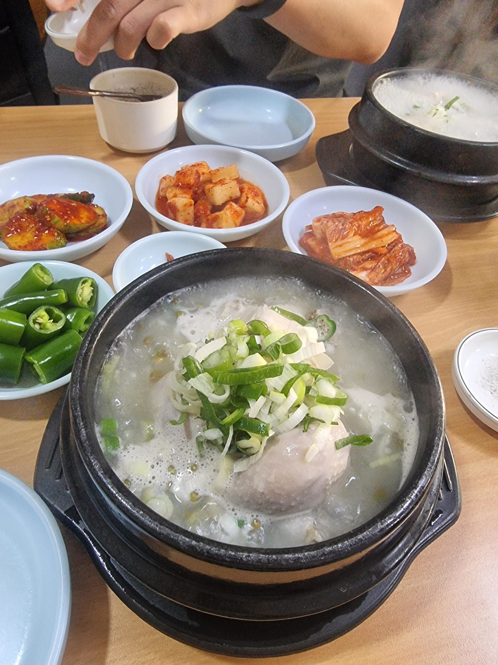 삼계탕 Samgyetang! - Dining and Cooking