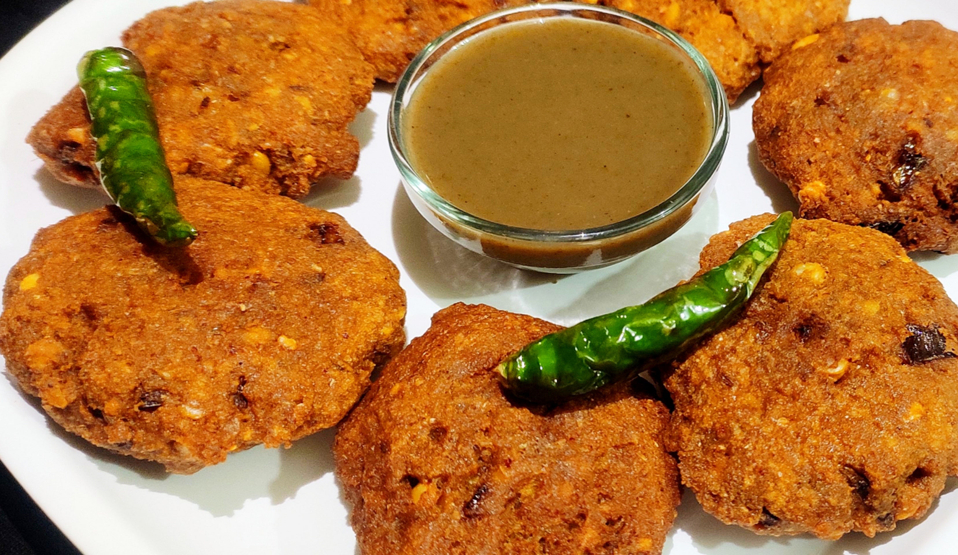 Chana Dal Vada |Tasty And Easy Dal Vada Recipe | Snack Recipe - Dining ...