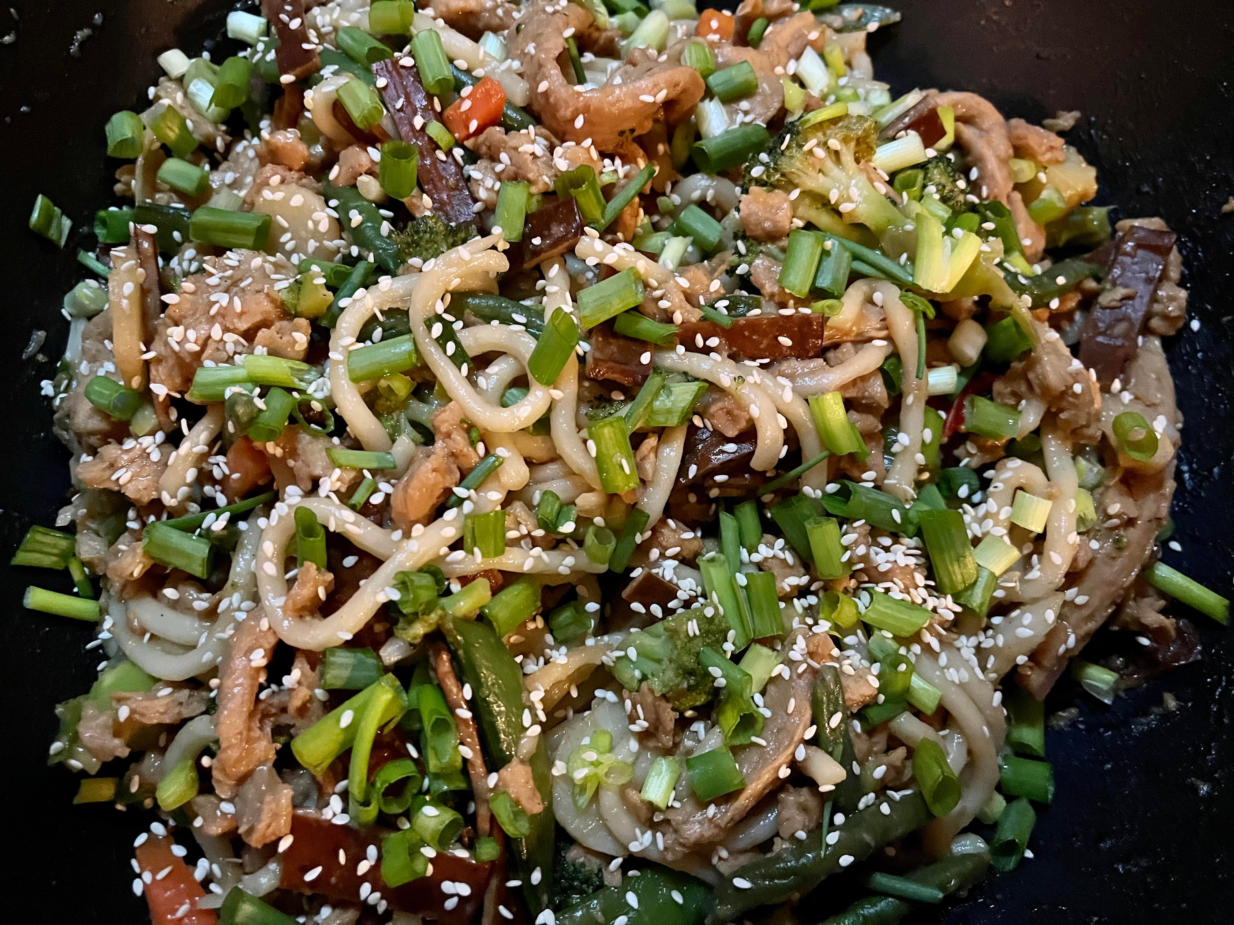 3am udon stir-fry feast with Korean BBQ soy curls & smoked tofu ...