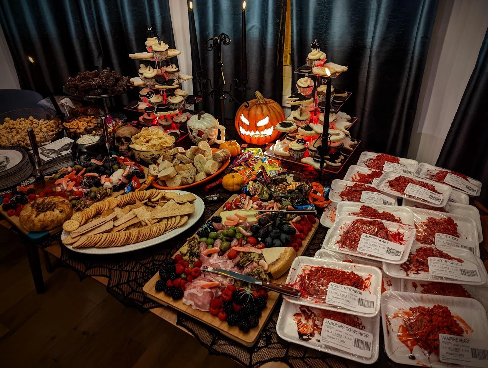 [OC] Our Halloween charcuterie spread + Pumpkin Spice & Cream Cheese ...