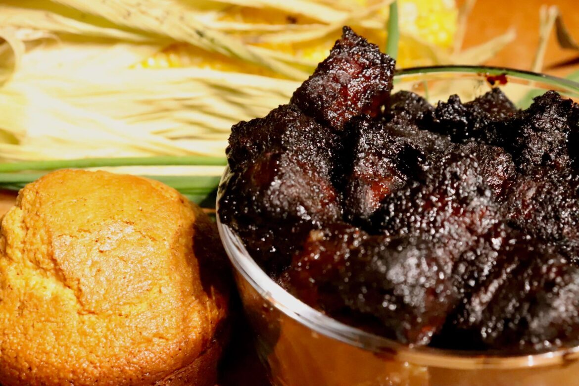 Smoked burnt end and some trimmings. - Dining and Cooking