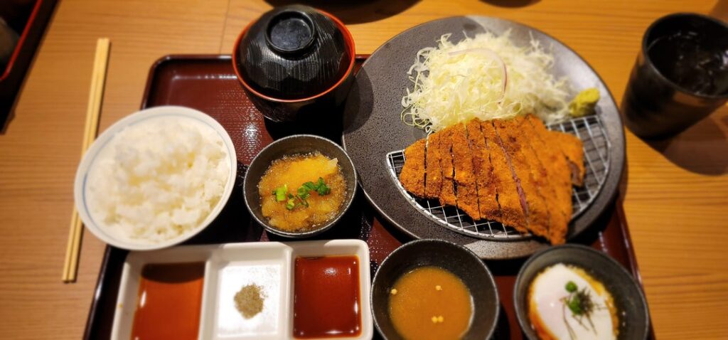 Gyukatsu Kyoto Katsugyu, Wanyu Set - Dining and Cooking