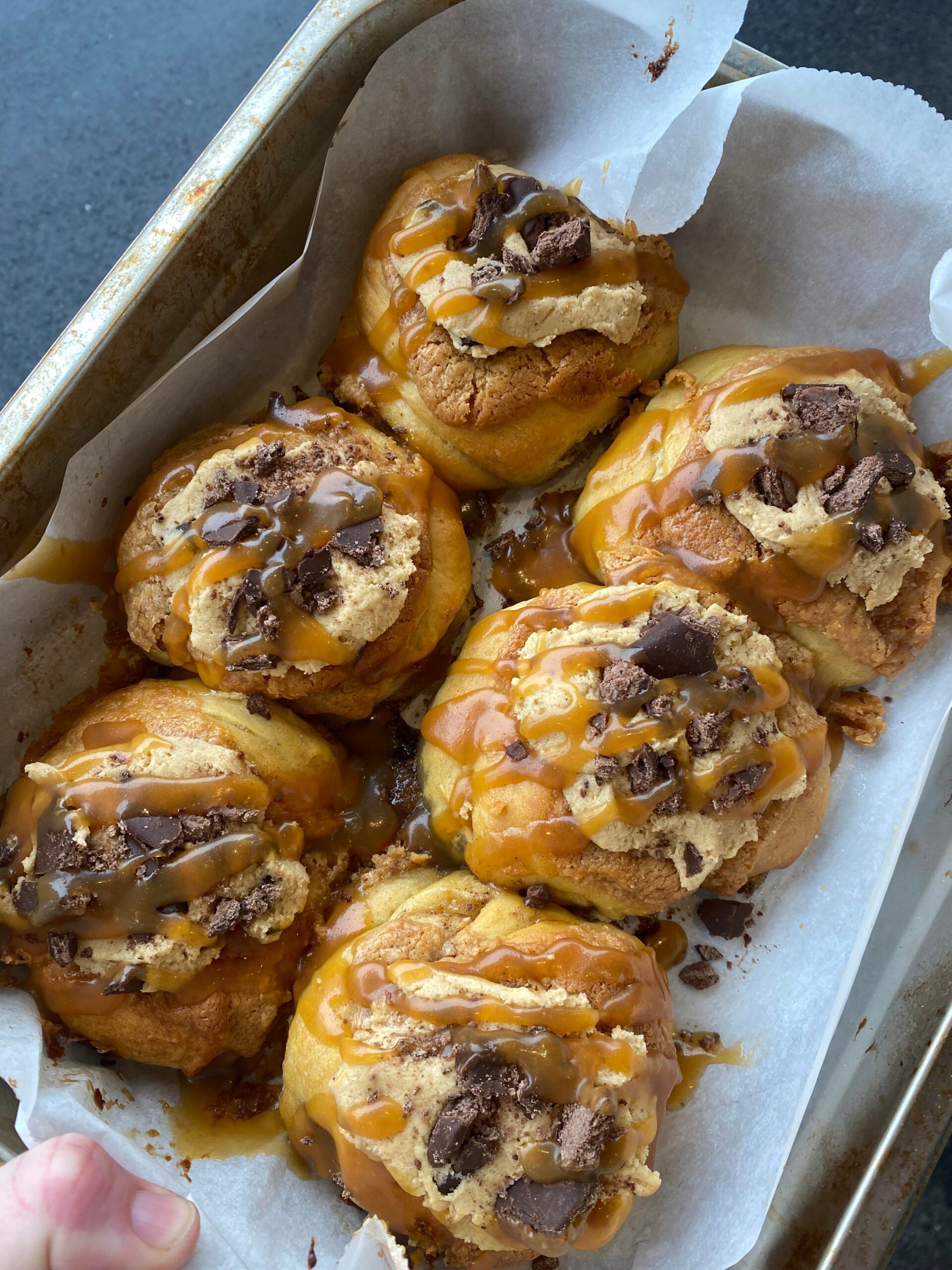 (Vegan) Loaded Snickers Cinnamon Rolls - Dining and Cooking