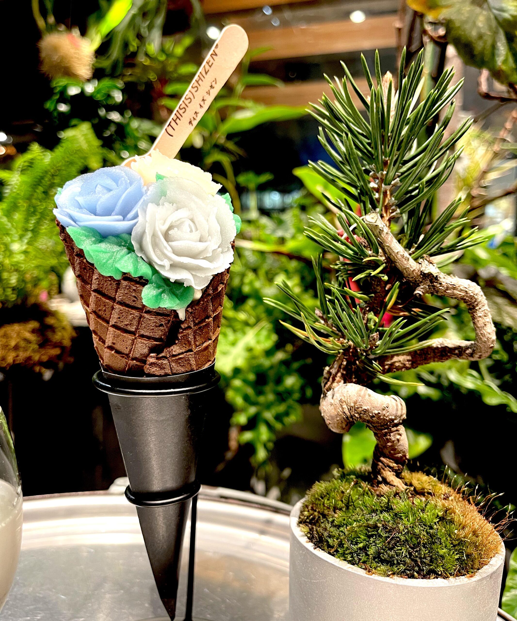 [OC] Flower ice cream at Shizen in Kyoto, Japan - Dining and Cooking