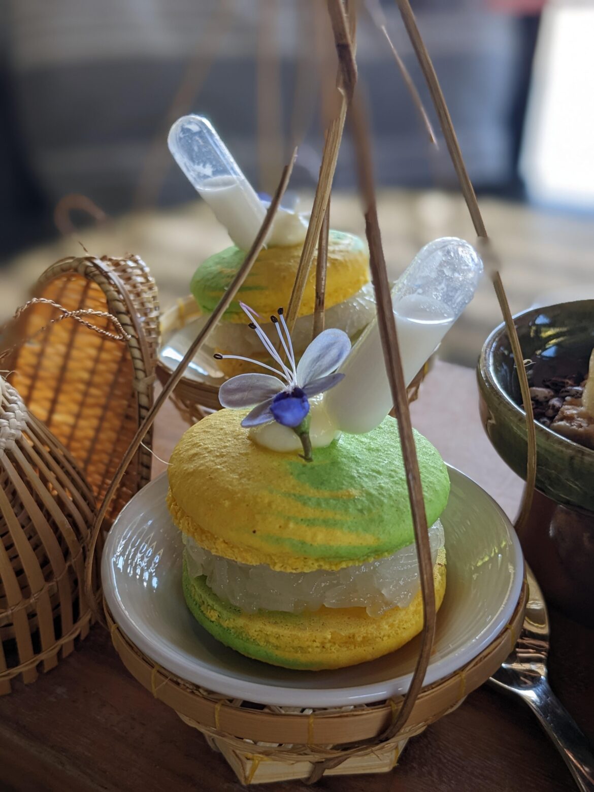 Thai coconut sticky rice macaron - Dining and Cooking