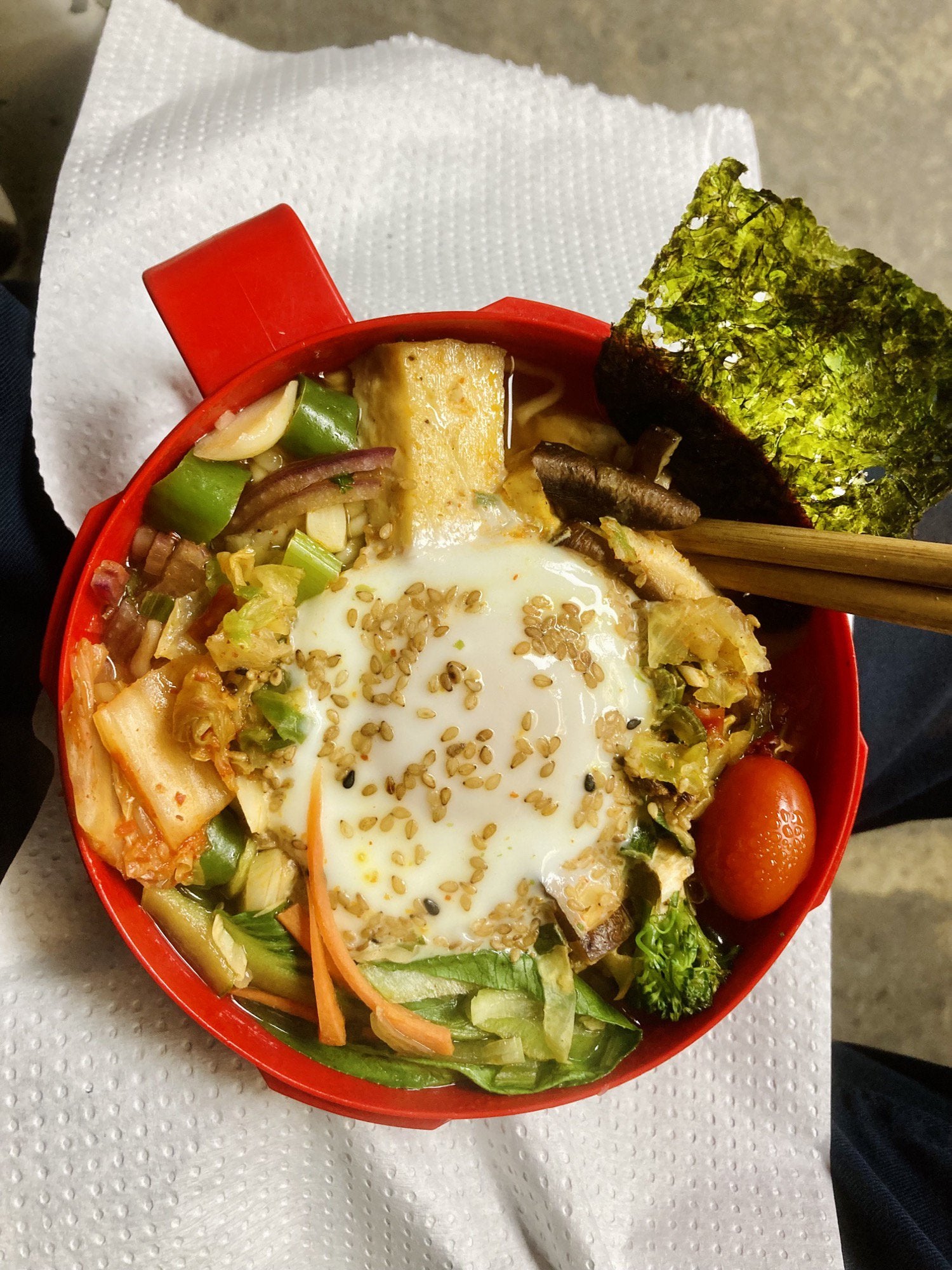 Good morning folks. TEUM-SAE Spicy Korean with tofu, egg and veggies ...