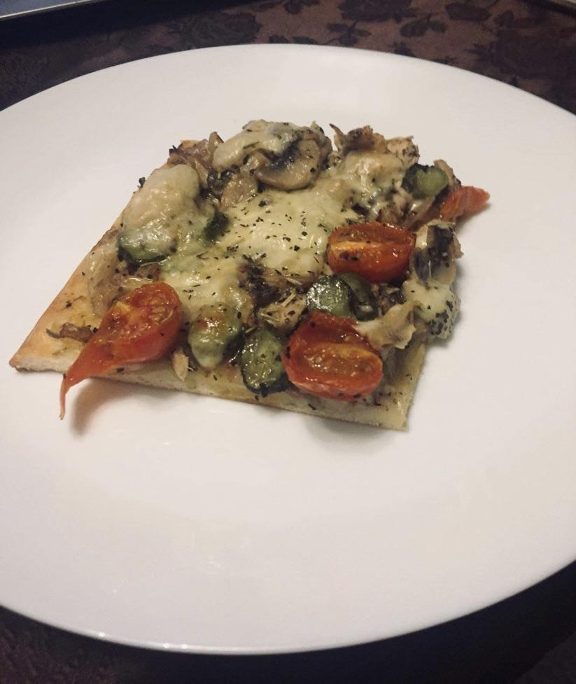 homemade pizza - Dining and Cooking