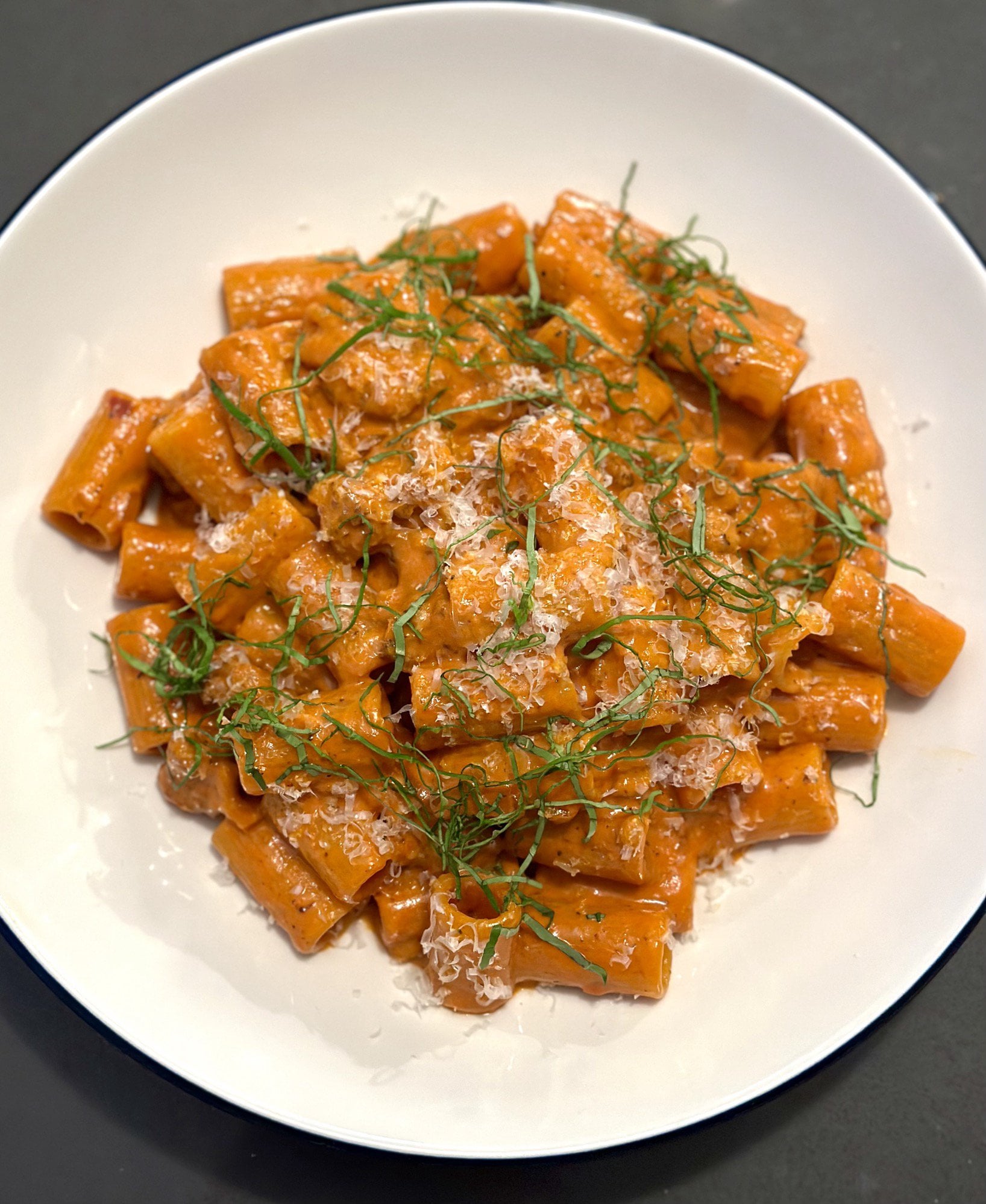 [Homemade] Spicy rigatoni alla vodka - Dining and Cooking