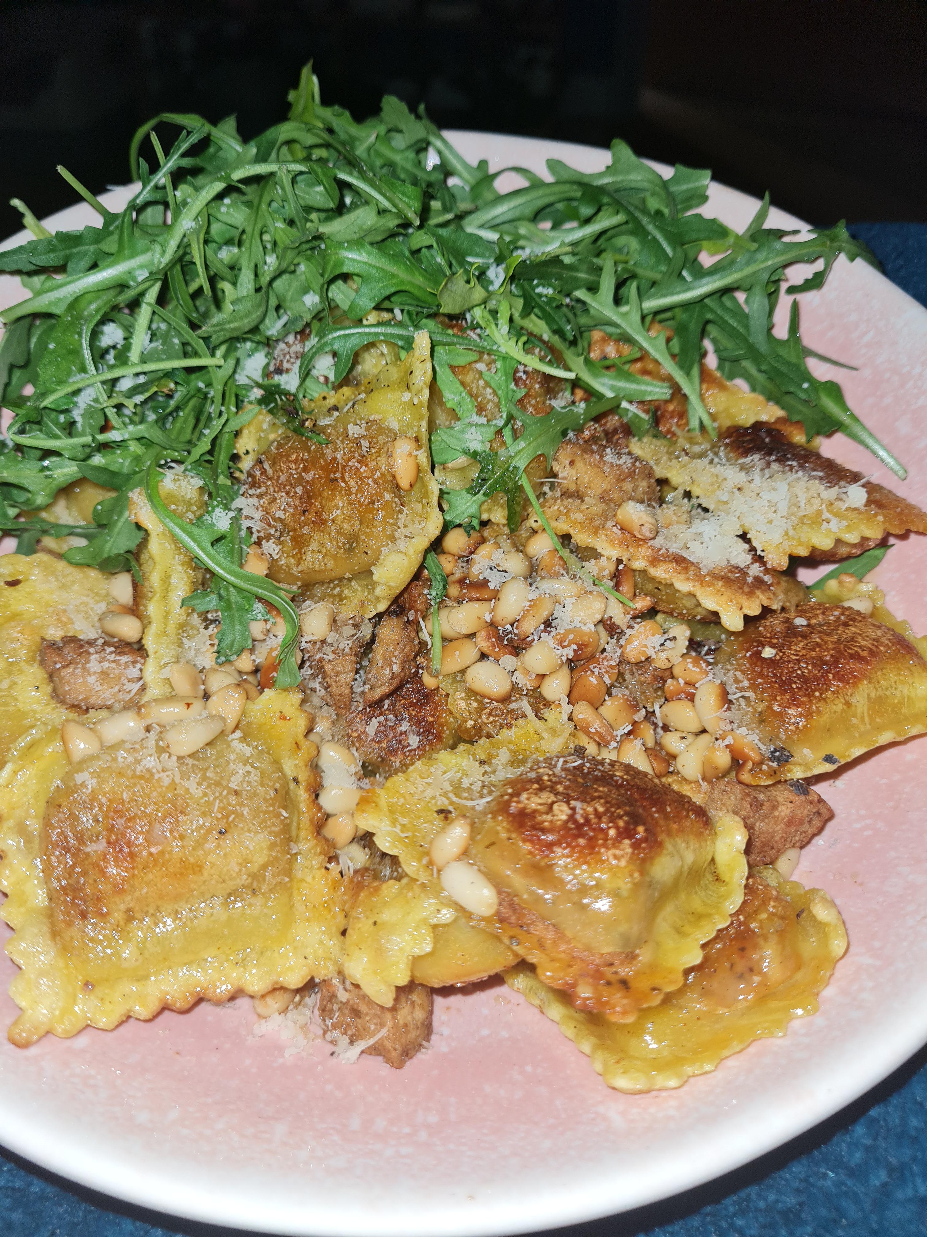 One of my fave easy meals (yes I cheated, it's packet ravioli) - Dining ...