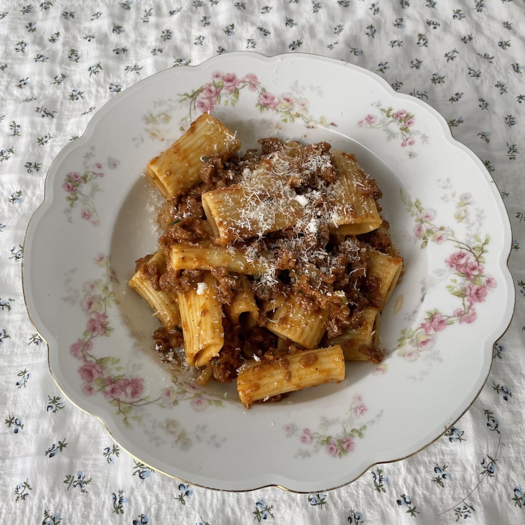 Bolognese Rigatoni with veg beef - Dining and Cooking