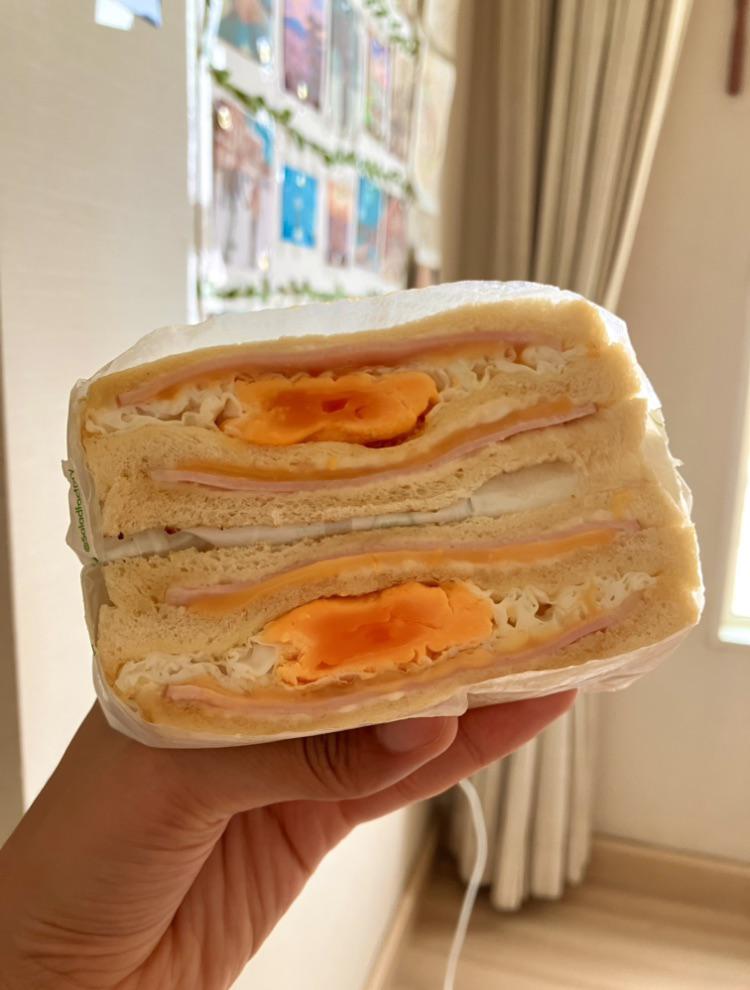 brioche cheese sandwich w/ egg & ham - Dining and Cooking