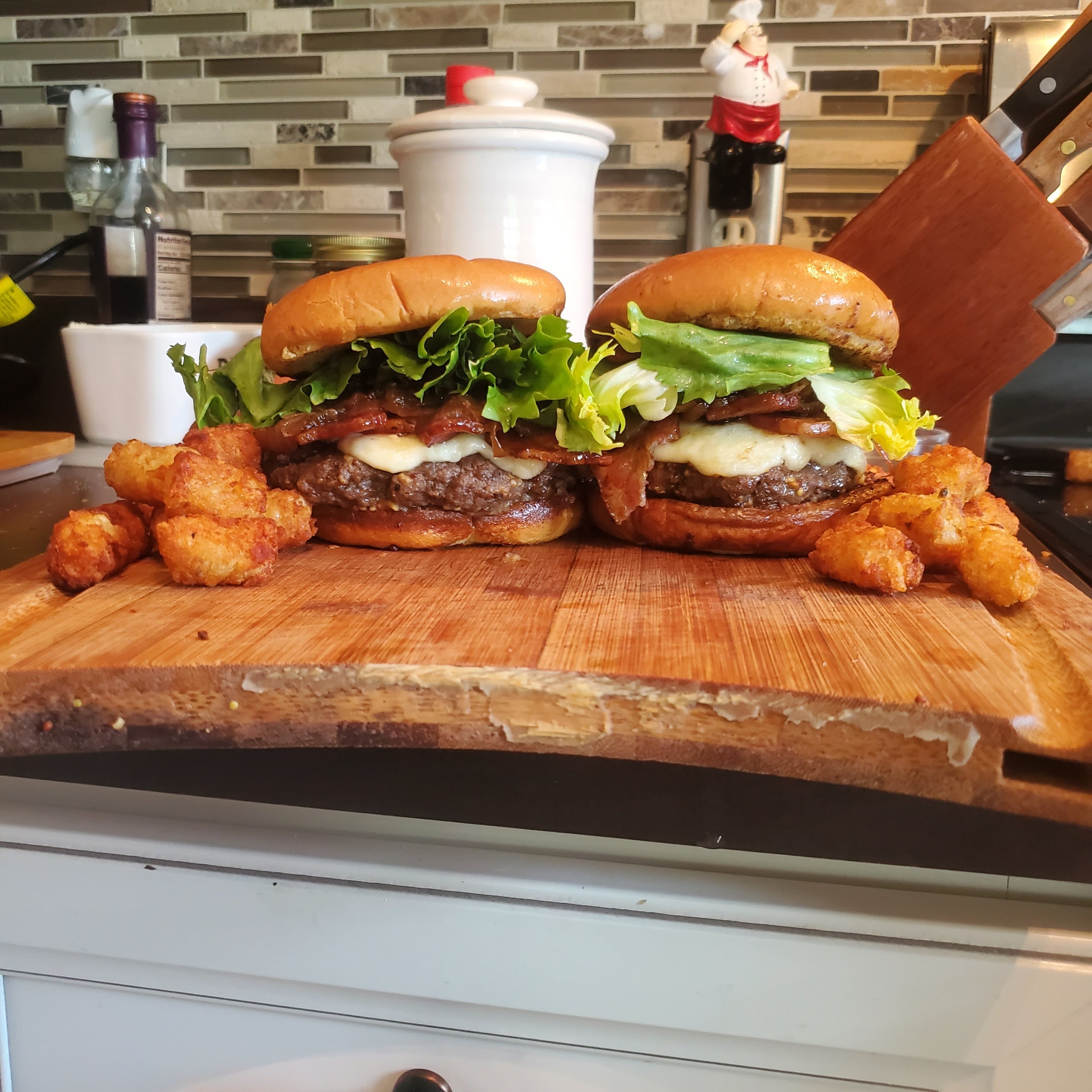 Balsamic glazed Bacon bri burger with caramelized onions - Dining and ...