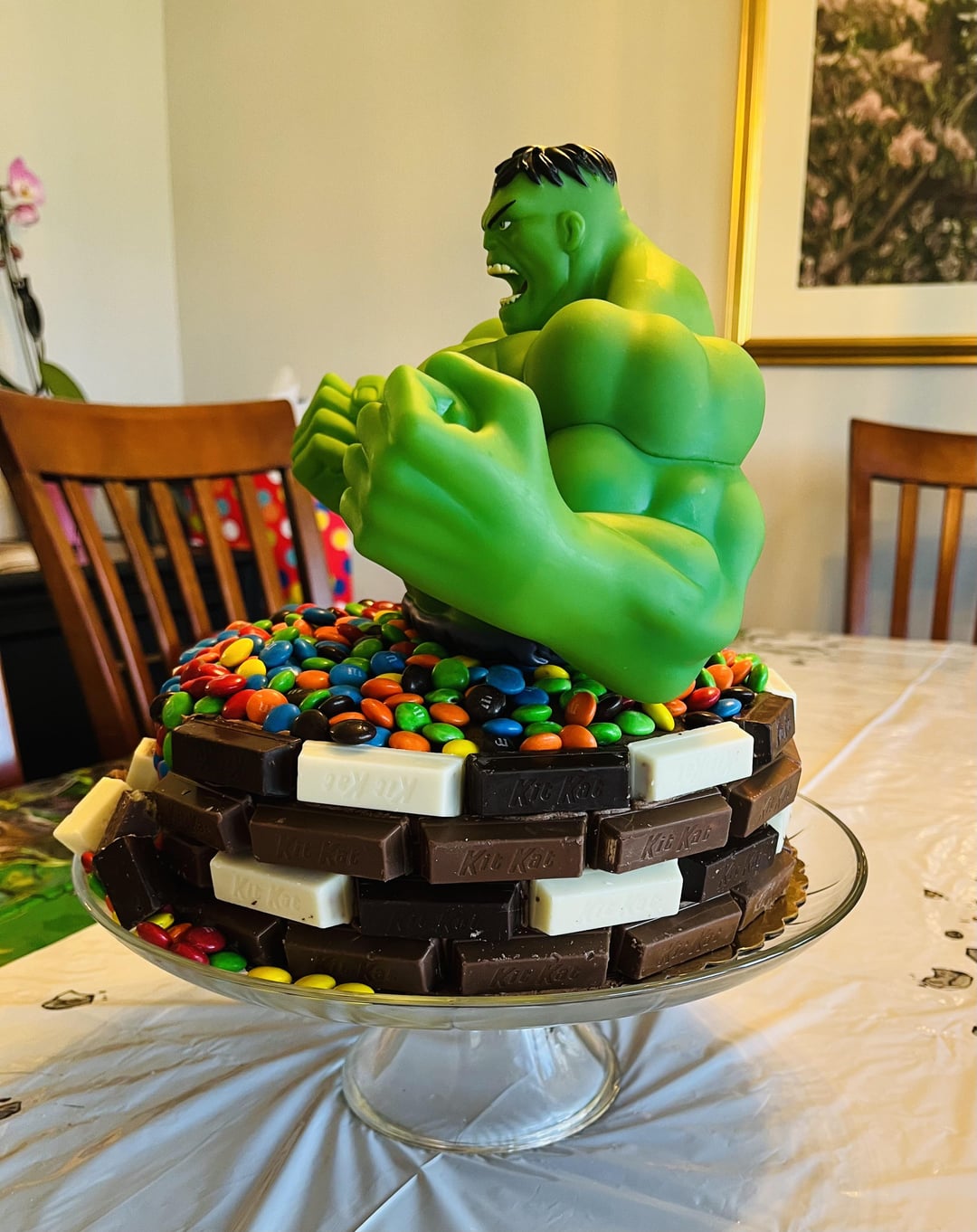 Hulk smash! - Dining and Cooking