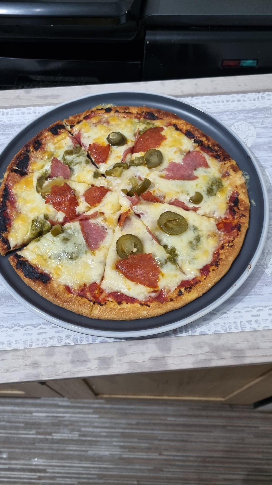 Quick Chaffle pizza - Dining and Cooking