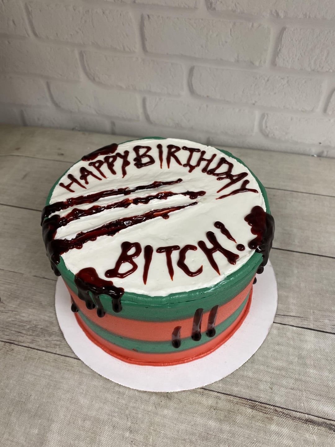 I havent posted in a bit, but heres some of my favorite cakes from work ...