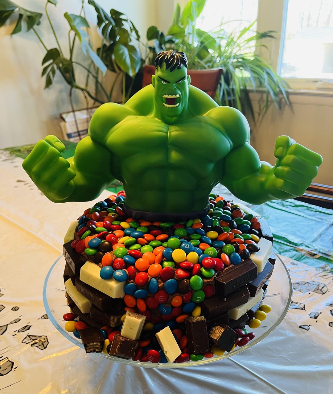 Hulk smash! - Dining and Cooking