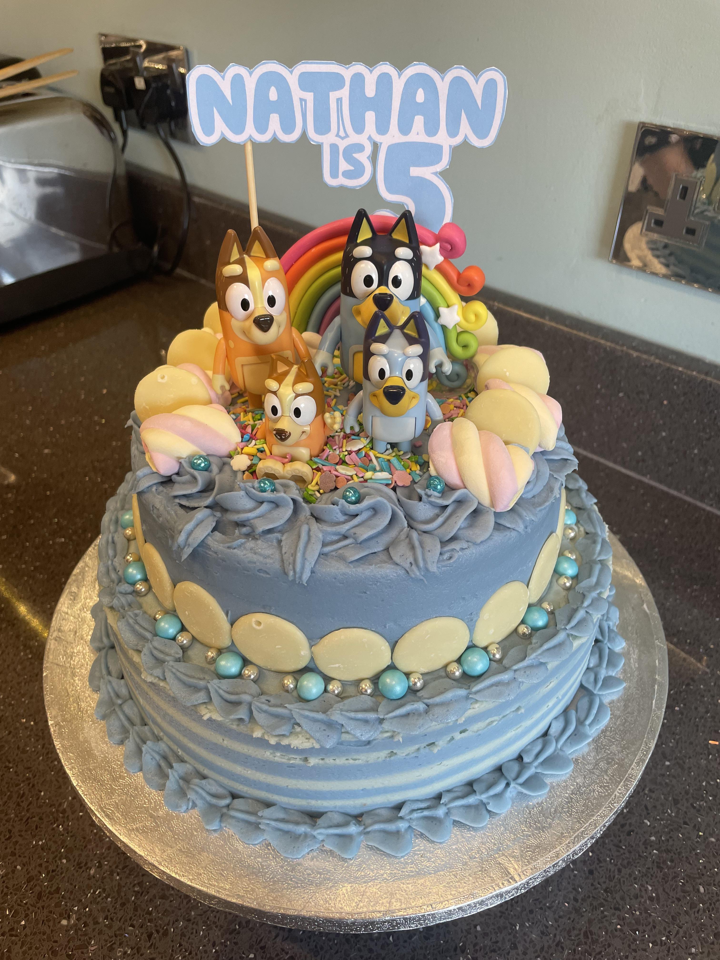 Bluey cake - Dining and Cooking