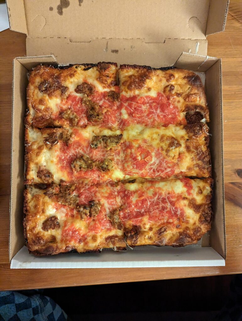 Little Dynamite Pizza - Dining and Cooking