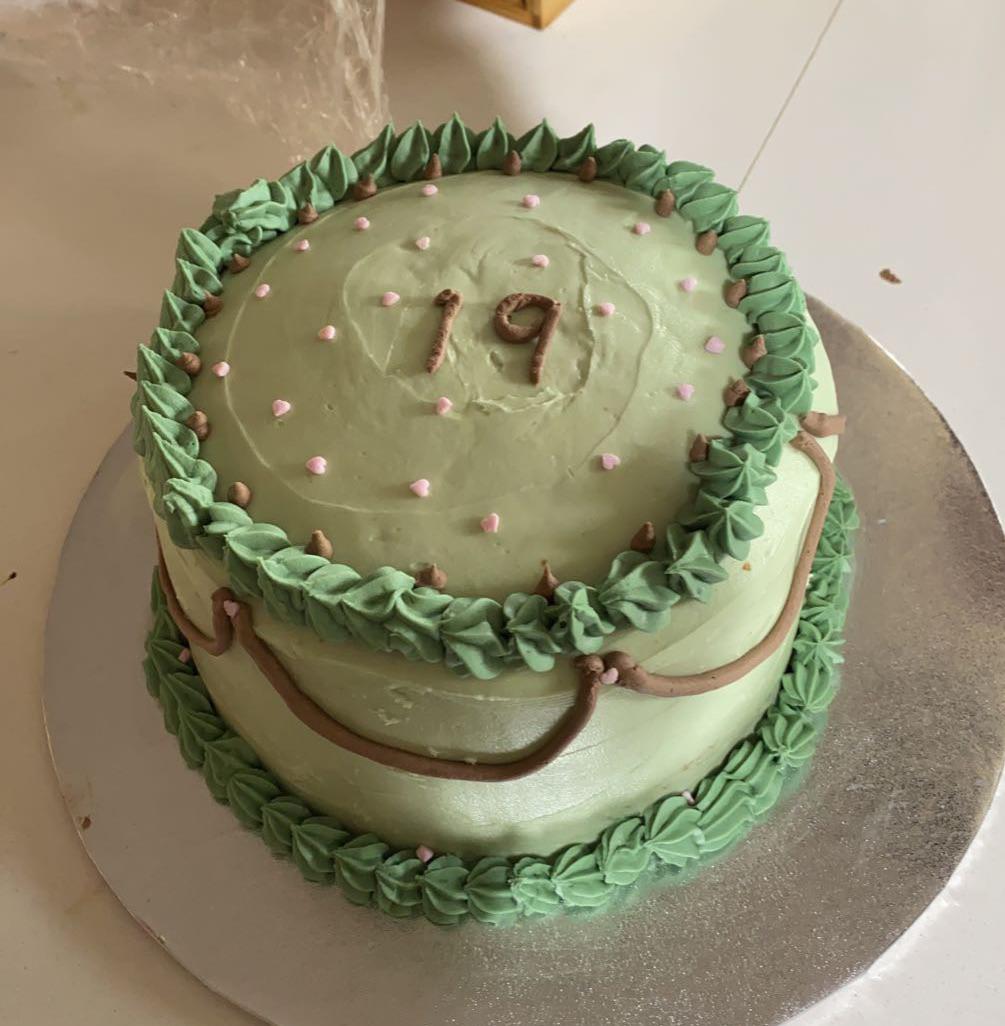 first cake i’ve made in a while for my 19th birthday ! - Dining and Cooking
