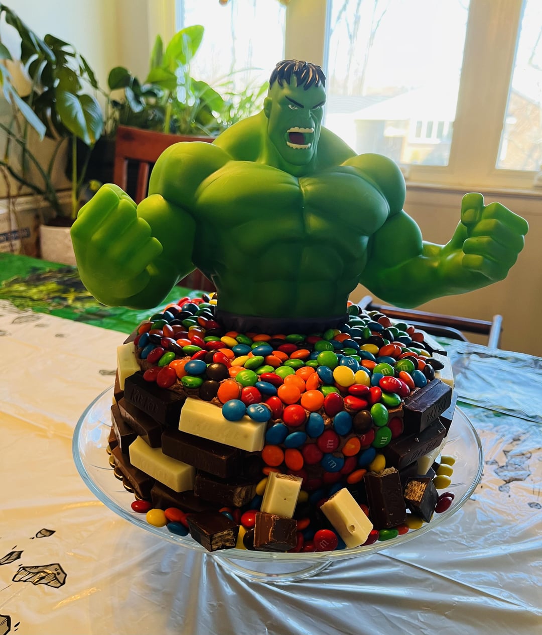 Hulk smash! - Dining and Cooking