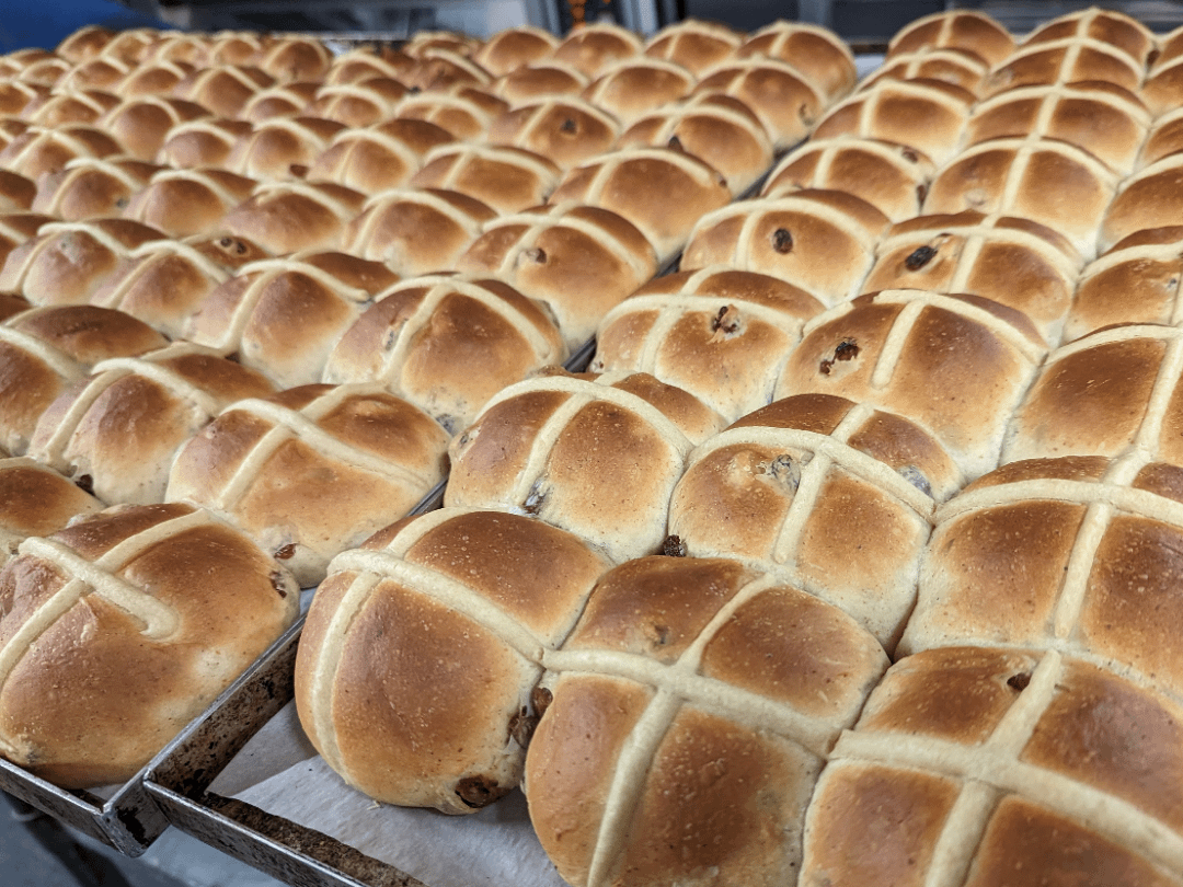 Fresh out the oven - Dining and Cooking