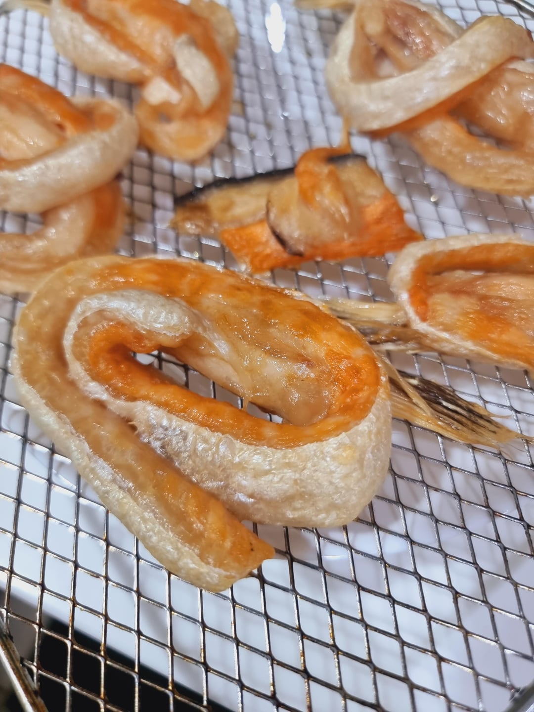 Salmon Belly Crisp -Bang for your Buck - Dining and Cooking