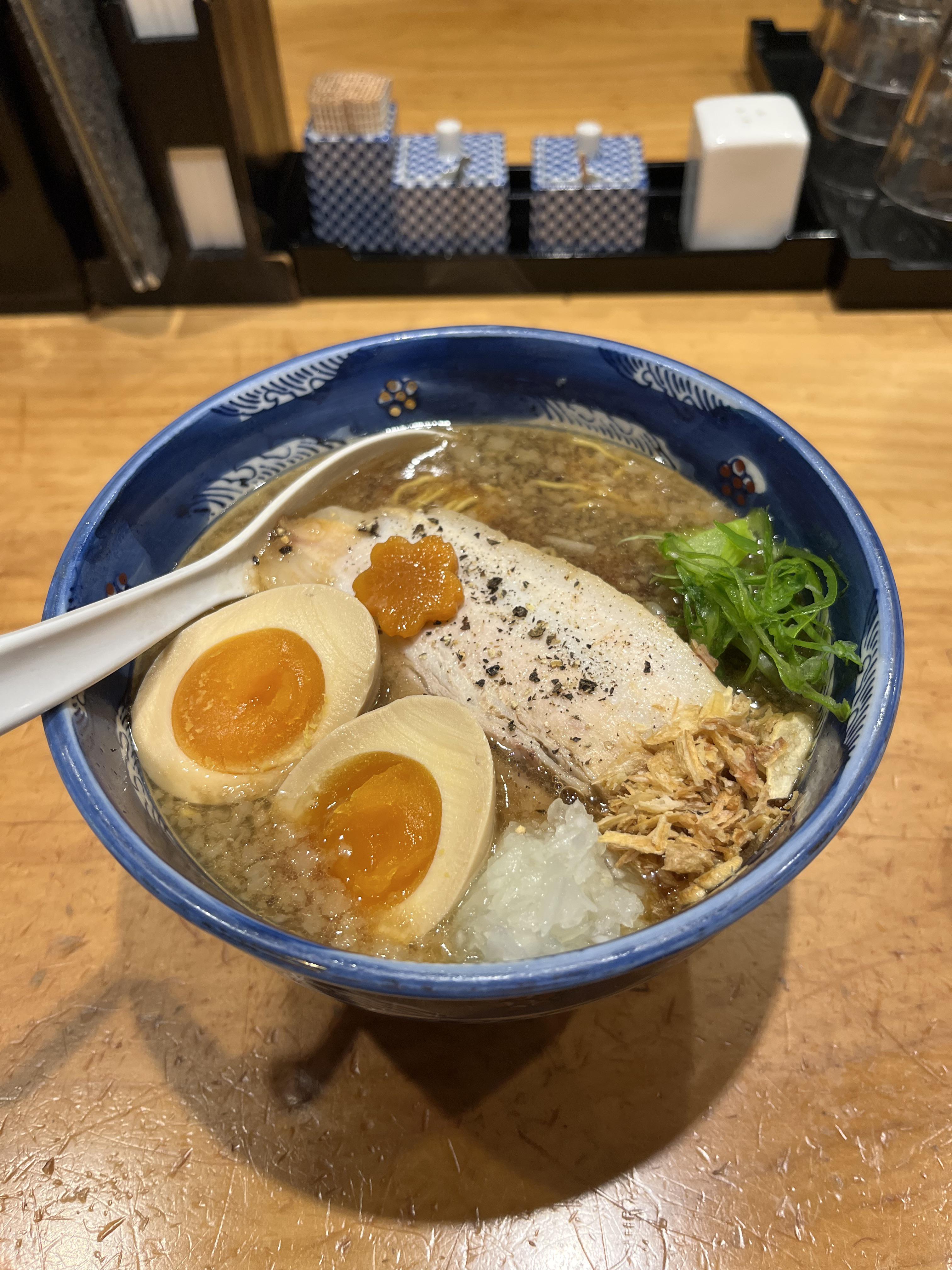 Charred back fat soy sauce ramen from なかご in Akasaka - Dining and Cooking