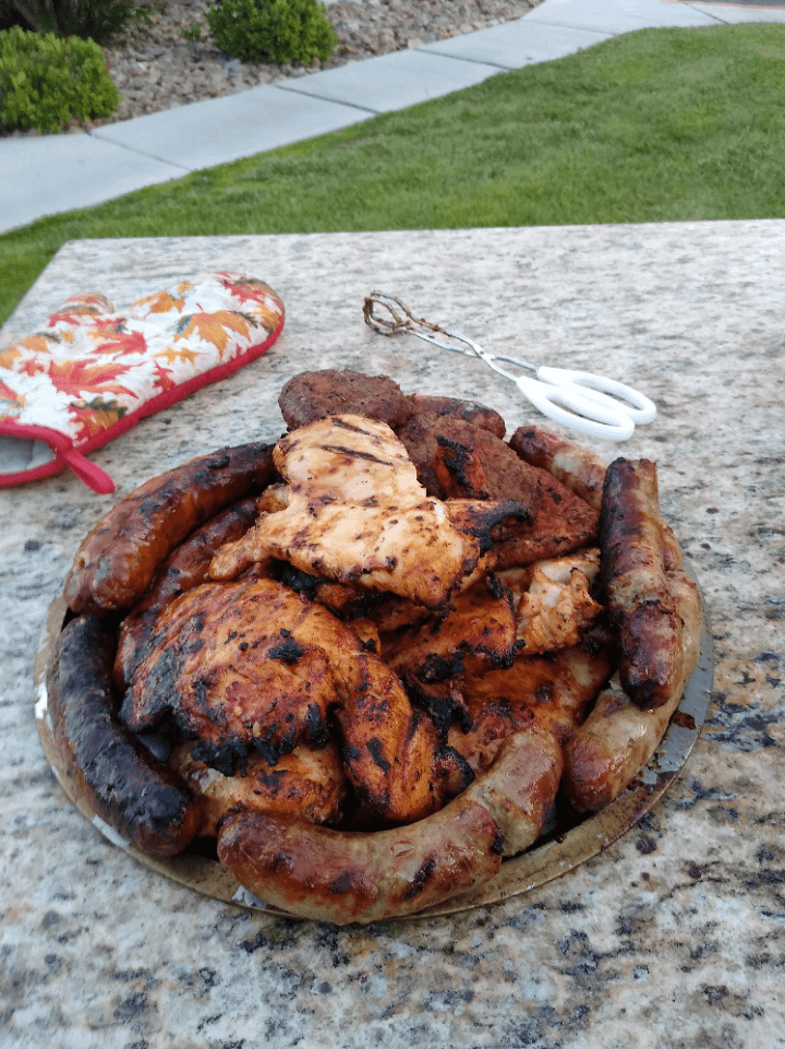 Pile of assorted BBQ - Dining and Cooking