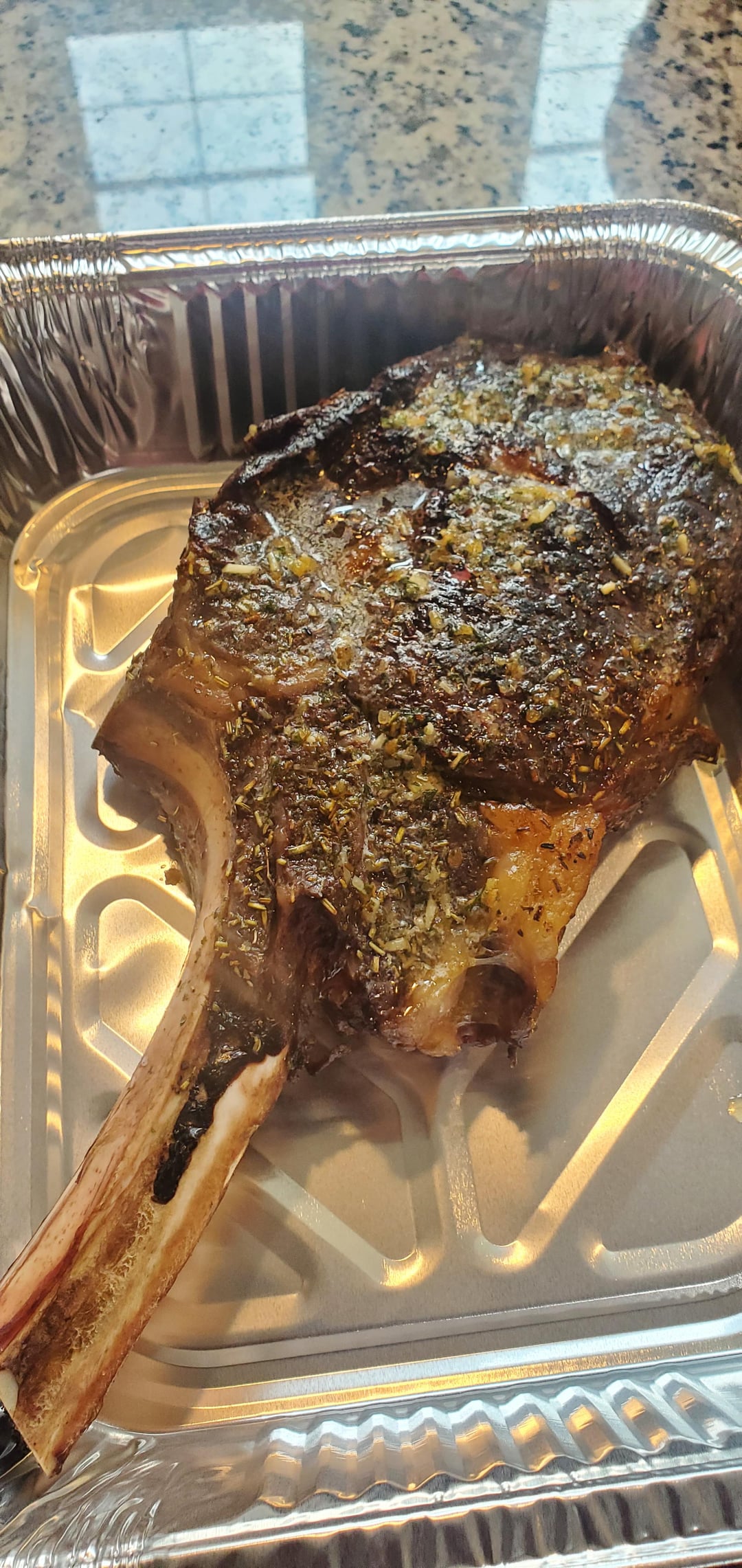 As promised, the second tomahawk for my 18th birthday with smoked crab ...