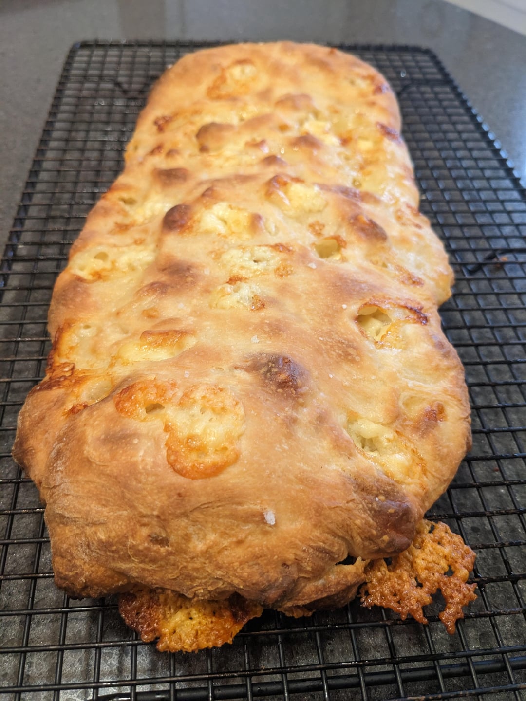 Cheesy flat bread - Dining and Cooking