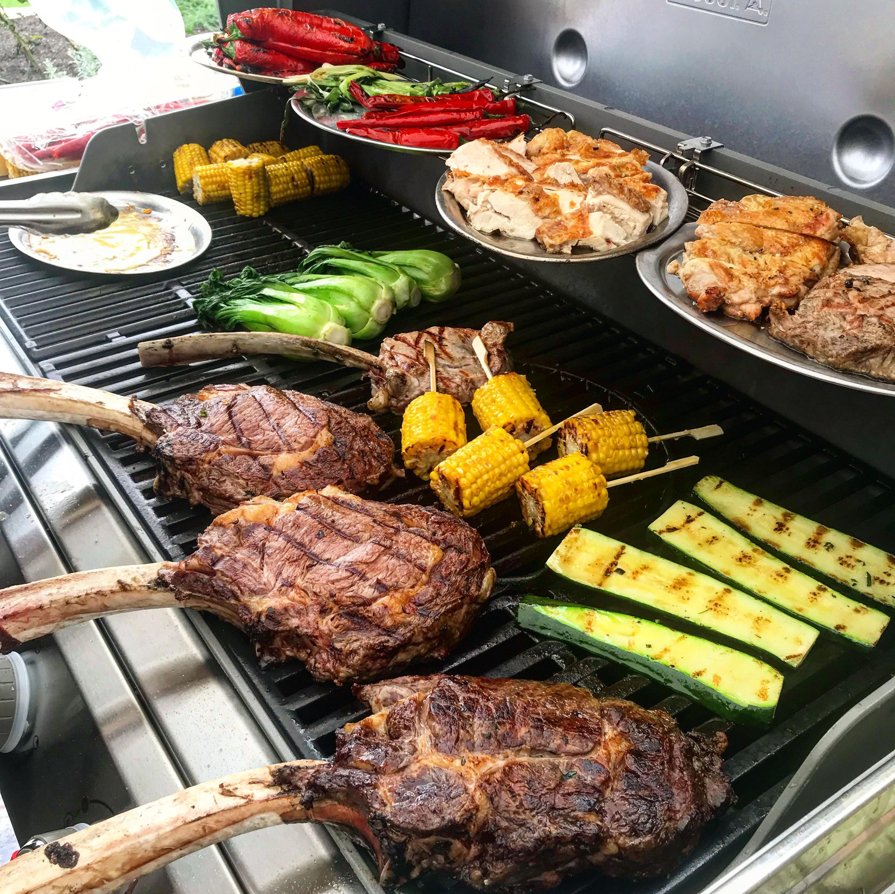 F****** perfect BBQ !!! - Dining and Cooking