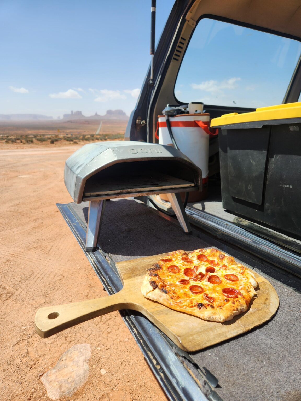 Nothin' like a roadtrip pizza - Dining and Cooking