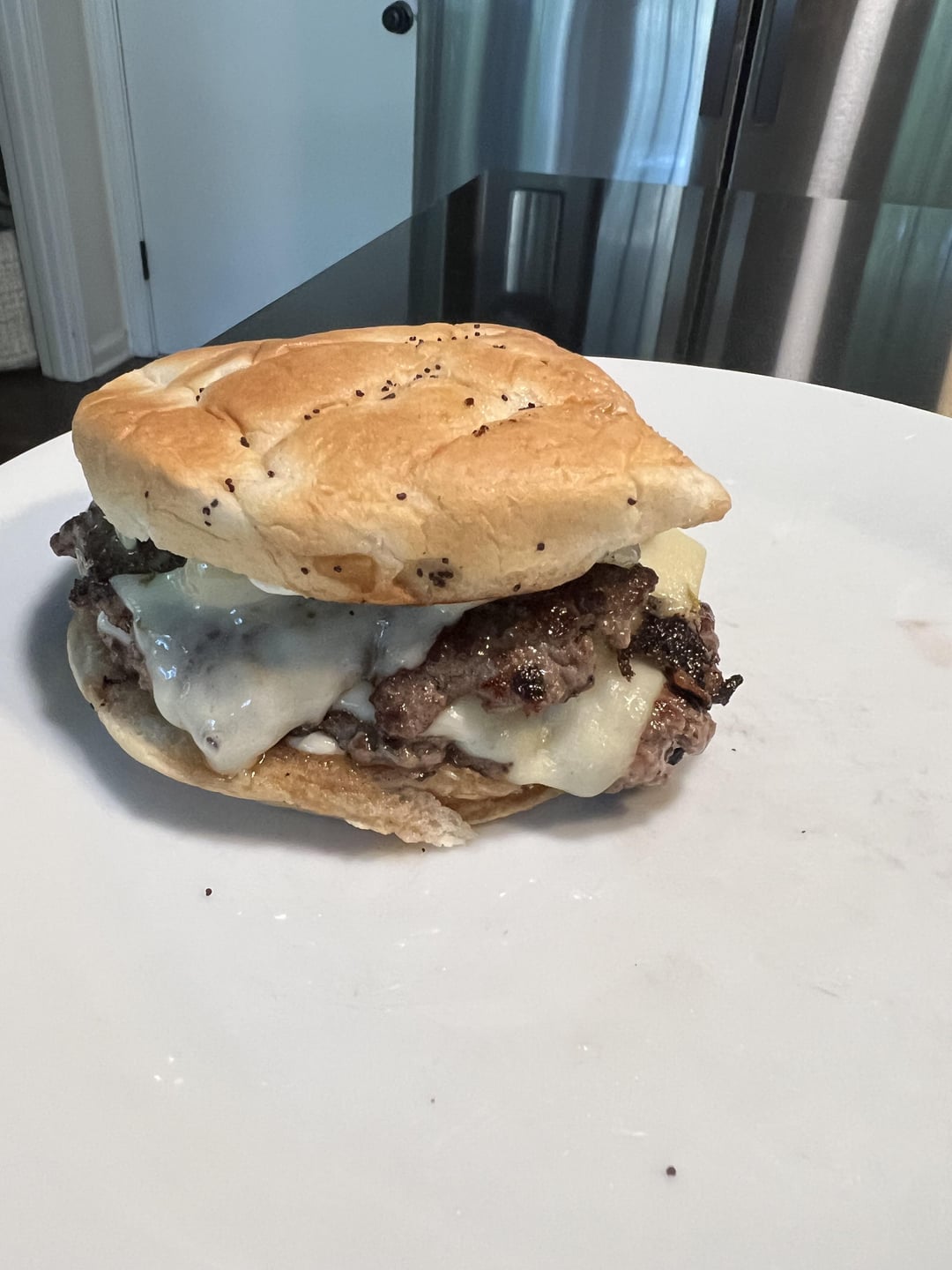 Jalapeño and pepper jack smash burgers - Dining and Cooking