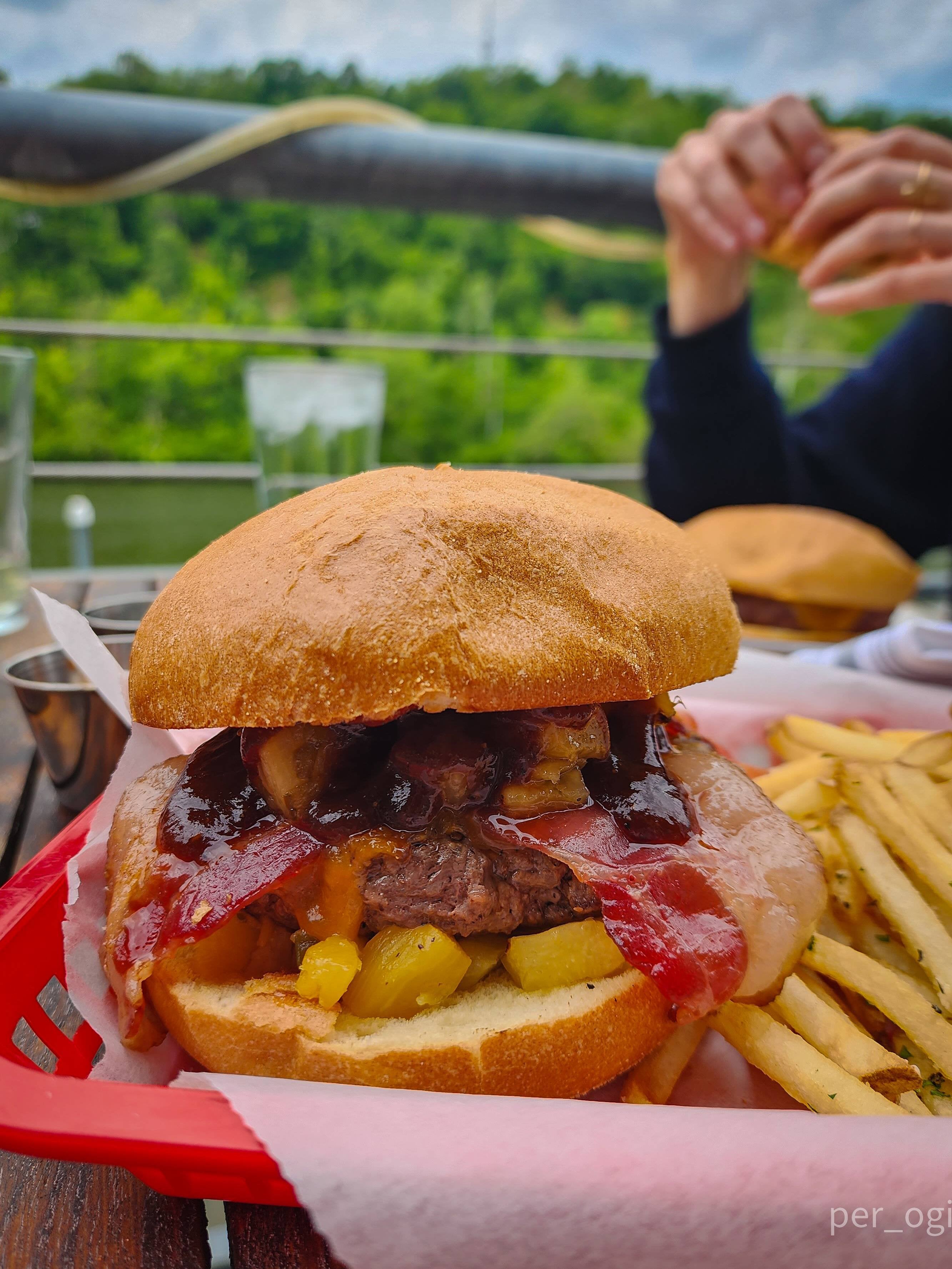 Burger w/rum glazed pineapple, cheddar, ancho bbq, and bacon - Dining ...