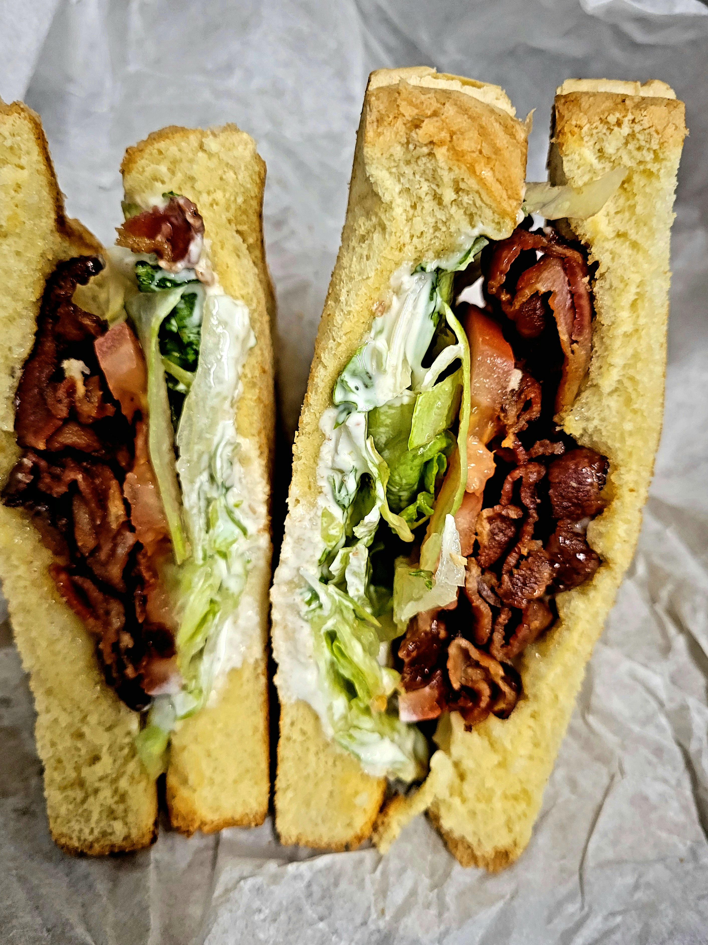 BLT with spinach on texas toast for lunch. - Dining and Cooking