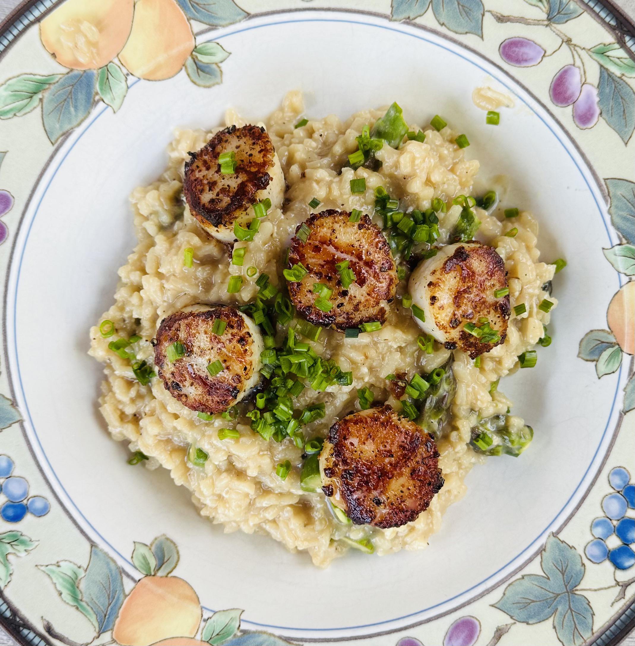 Seared scallops and asparagus risotto - Dining and Cooking