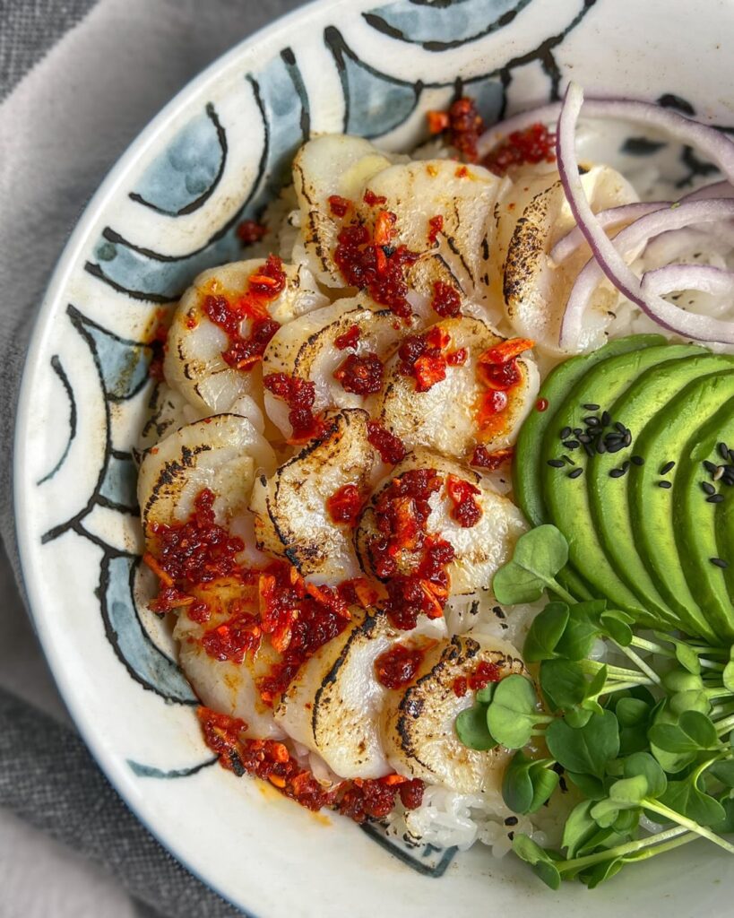 I’m obsessed with seared scallops, so I made these spicy seared scallop ...