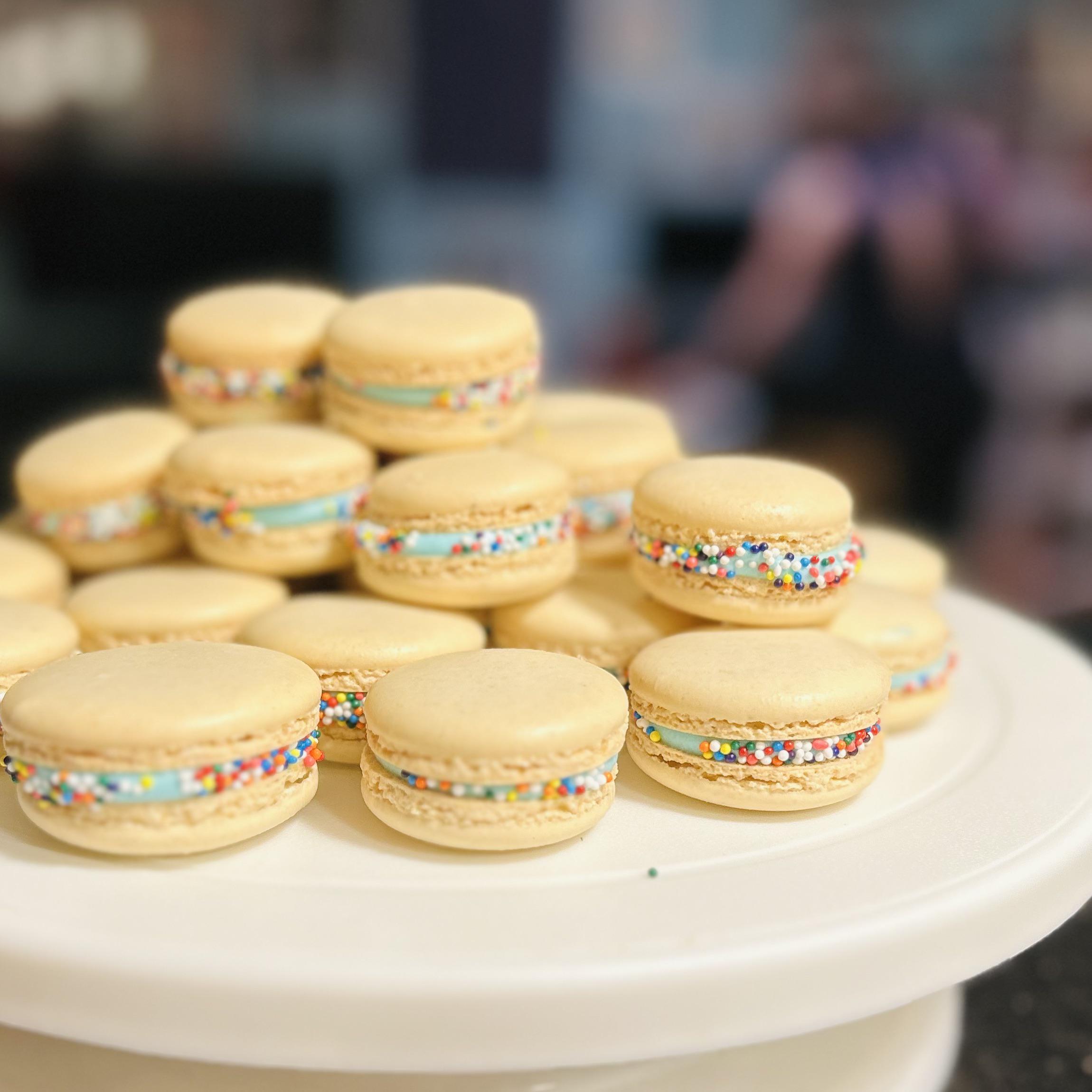 Firework macarons - Dining and Cooking