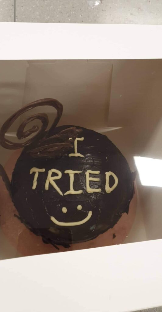 The first cake I ever decorated - Dining and Cooking