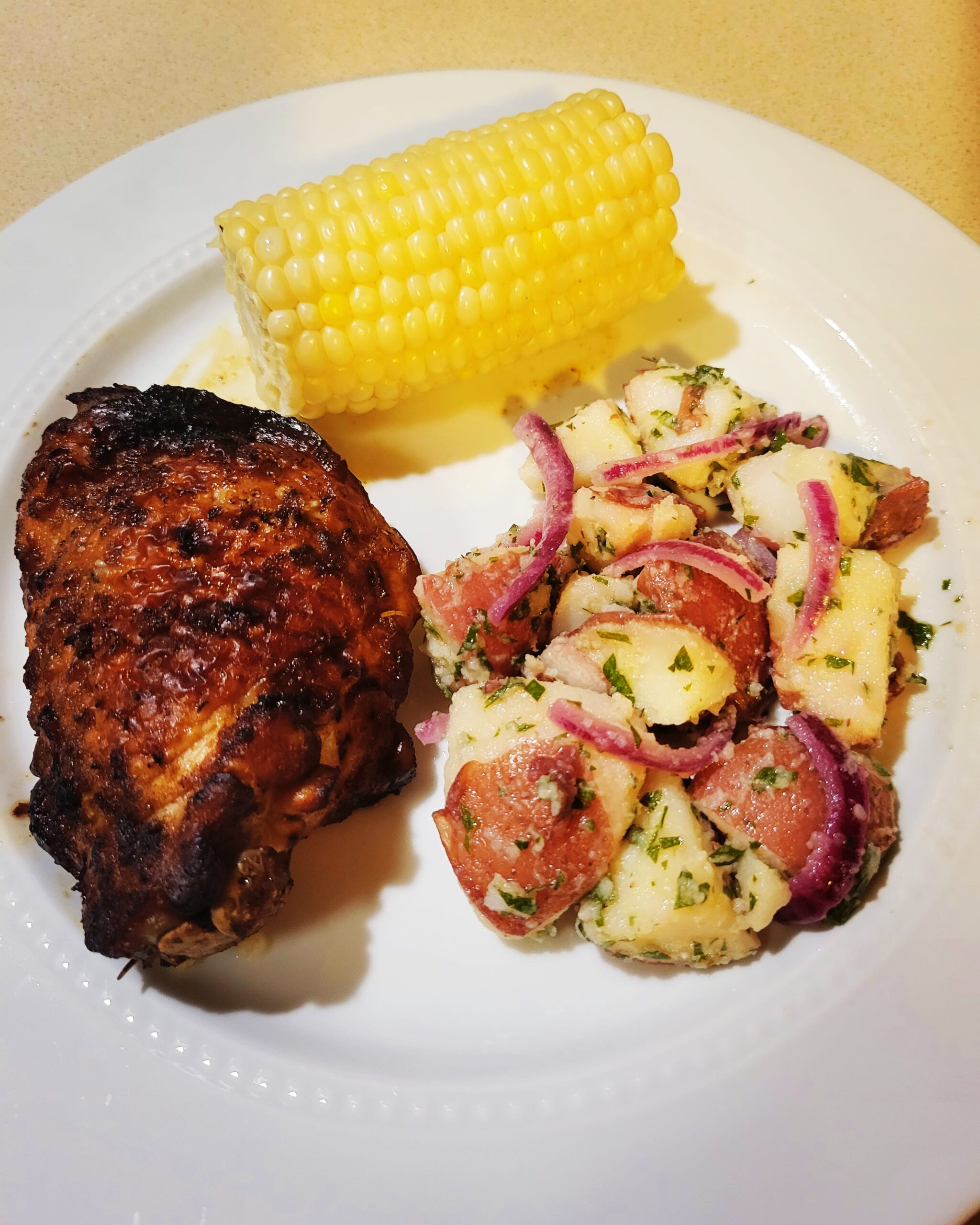 Chicken, corn on the cob and healthy potato salad. - Dining and Cooking
