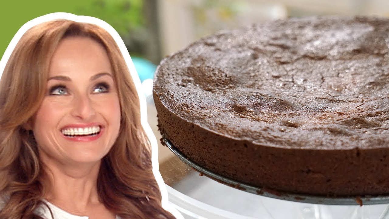 Giada De Laurentiis' Chocolate Cake (Torta Caprese) | Giada in Italy ...