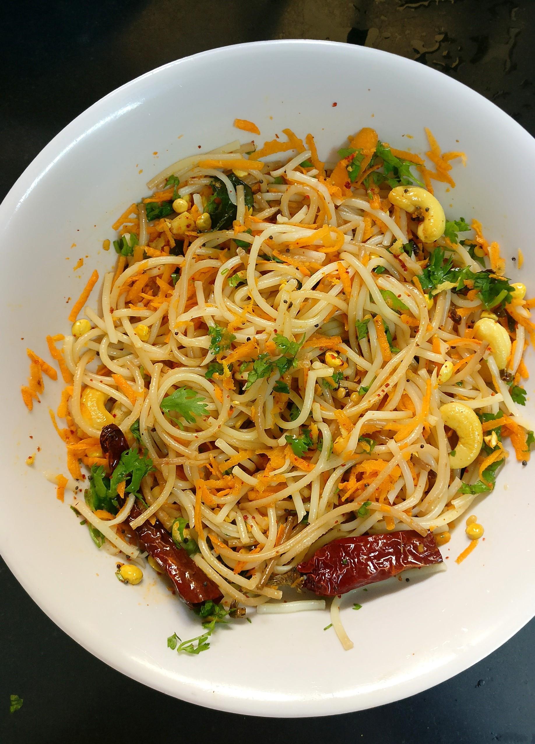Making this fusion Indian style masala spaghetti loaded with flavors is ...