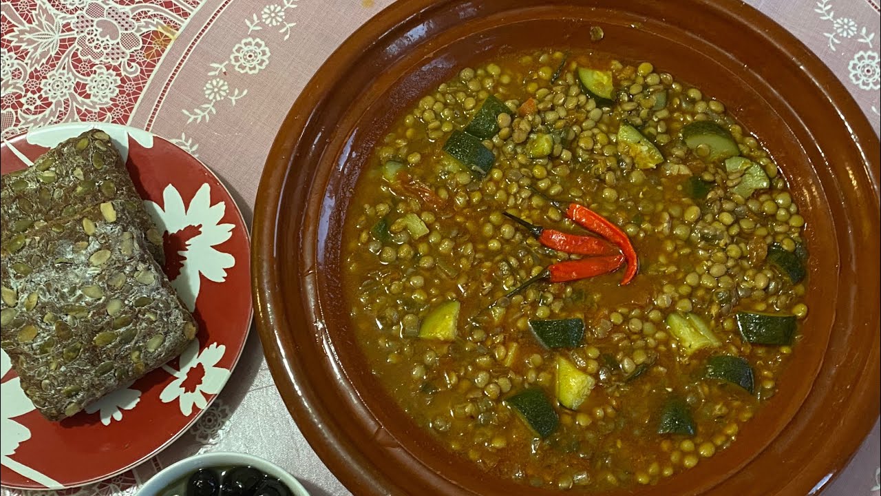 HOW TO MAKE ADAS/ ADISSA (MOROCCAN COURGETTE LENTILS SOUP) | Moroccan ...