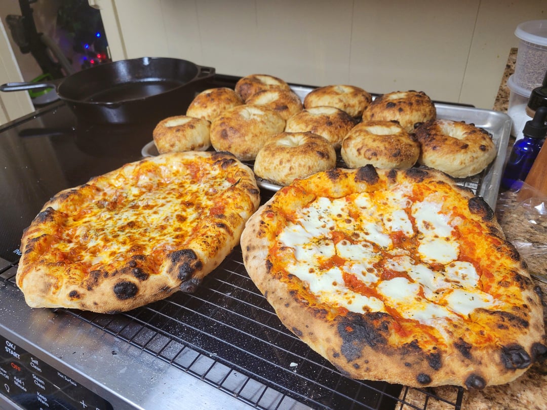 The ooni was busy today - Dining and Cooking