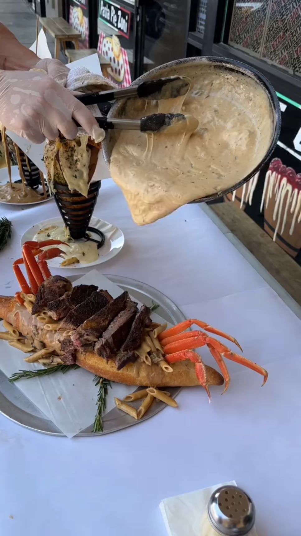 Las Vegas based restaurant has s page full of stupid food - Dining and ...