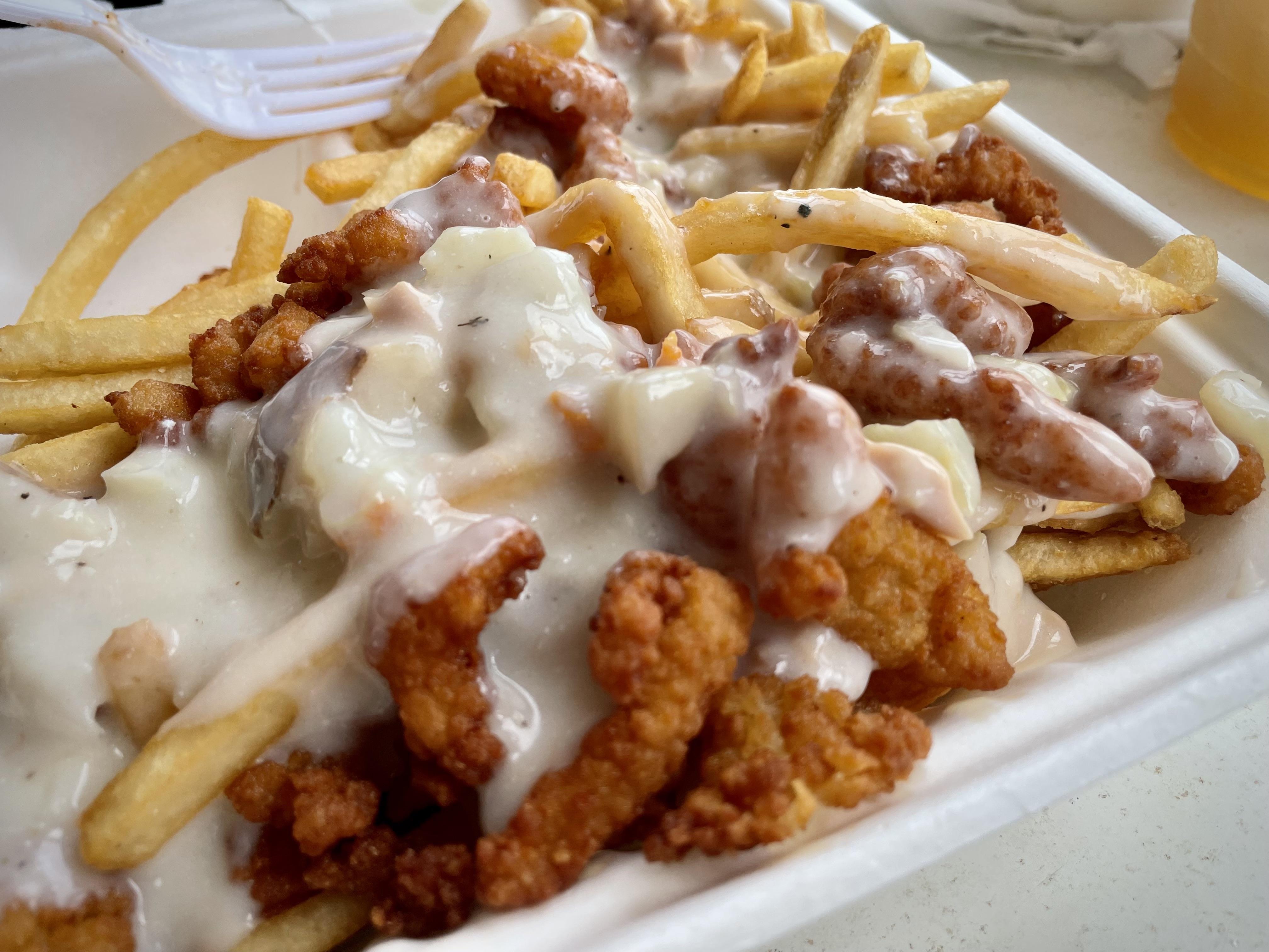 Chowder fries with fried clams - Dining and Cooking