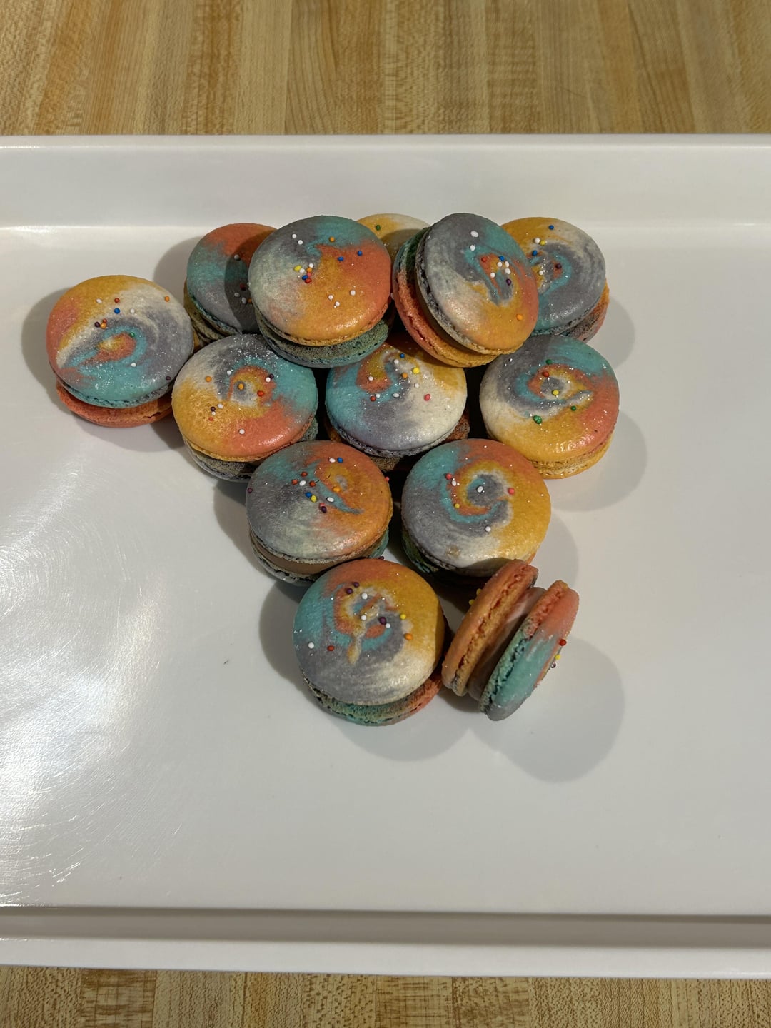 Galaxy Macarons with choco/red velvet filling - Dining and Cooking