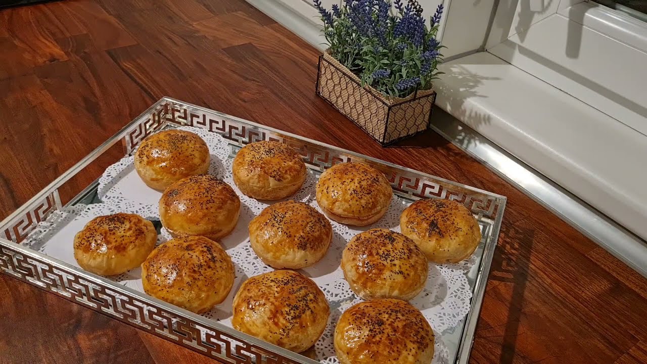 How to make Moroccan Chicken Bastilla I Moroccan Pie I Mini Version ...