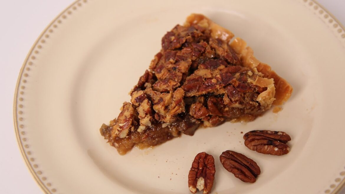 Homemade Pecan Pie Recipe - Laura Vitale - Laura in the Kitchen Episode ...
